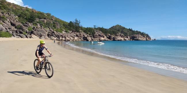 Australian Cycle Tours | Discover Australia By Bike